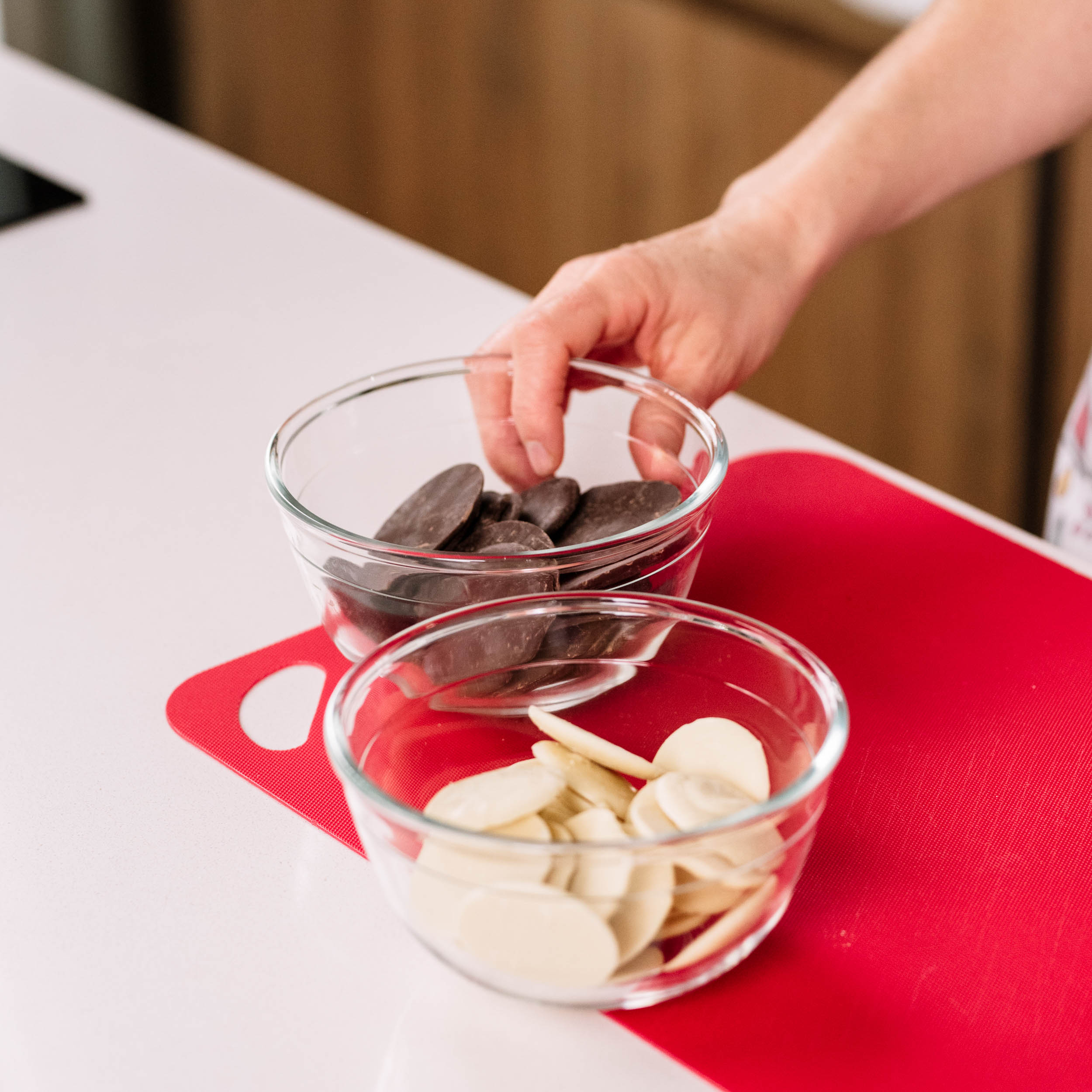 Franui caseros/ Bombones helados de frambuesa y chocolate – Isabel Vermal
